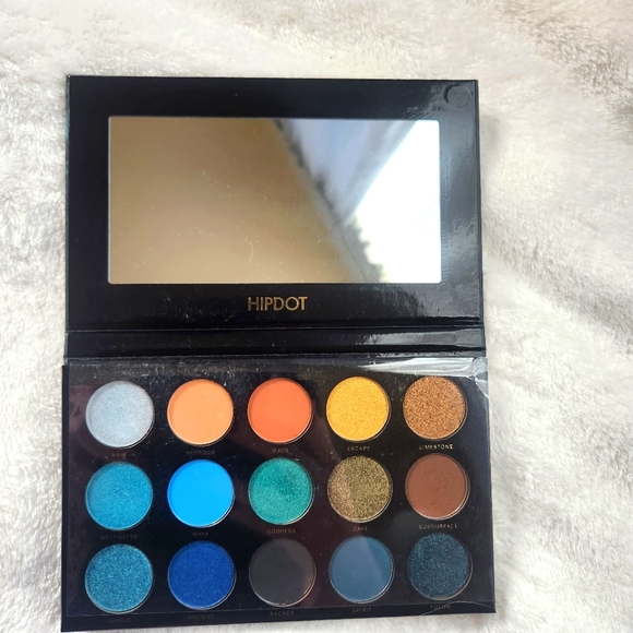 hipdot | Makeup | Hipdot Cenote Eyeshadow Palette | Poshmark